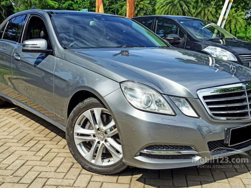 Jual Mobil Mercedes-Benz E300 2011 Avantgarde AMG 3.0 di DKI Jakarta ...