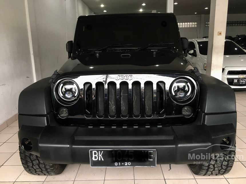 Jual Mobil Jeep Wrangler 2011 Rubicon Unlimited 3.8 di Sumatera Utara ...