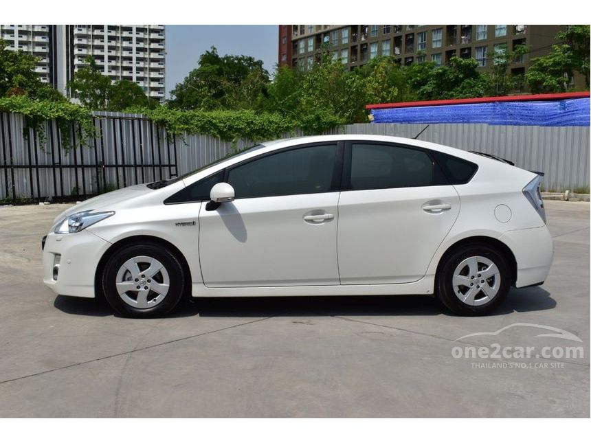 Toyota Prius 2011 Hybrid 1.8 in กรุงเทพและปริมณฑล Automatic Hatchback ...