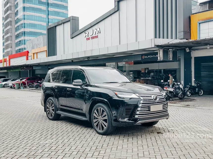 Jual Mobil Lexus LX600 2022 VIP 3.4 di DKI Jakarta Automatic Wagon Hitam Rp 4.875.000.000 ...