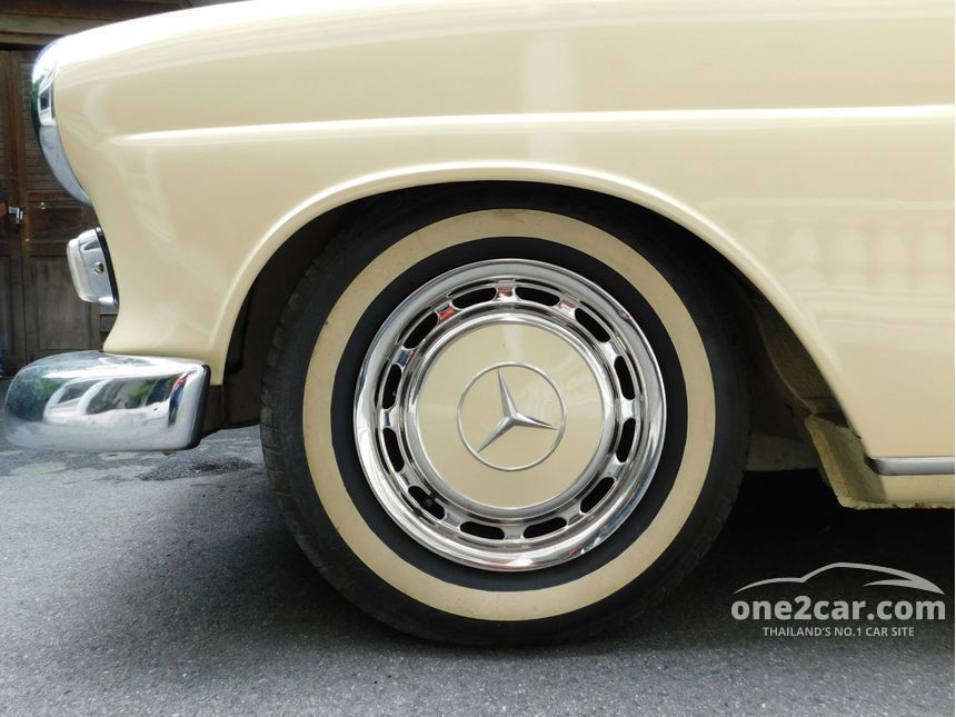 1962 Mercedes-Benz 190C 1.9 W110 (ปี 61-68) Classic Sedan MT for sale ...