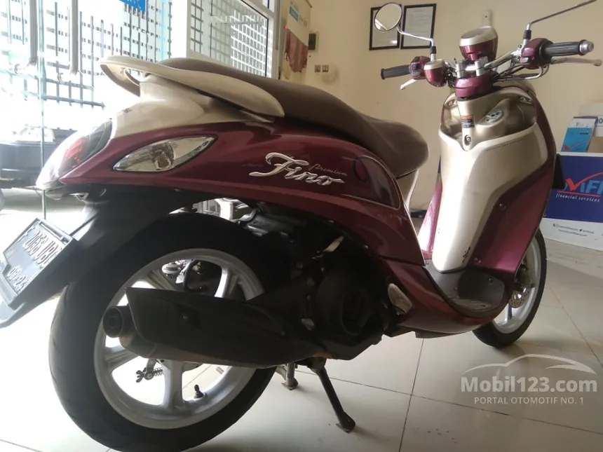 Jual Motor Yamaha Fino 2018 0.1 di Jawa Barat Automatic Others Marun Rp ...