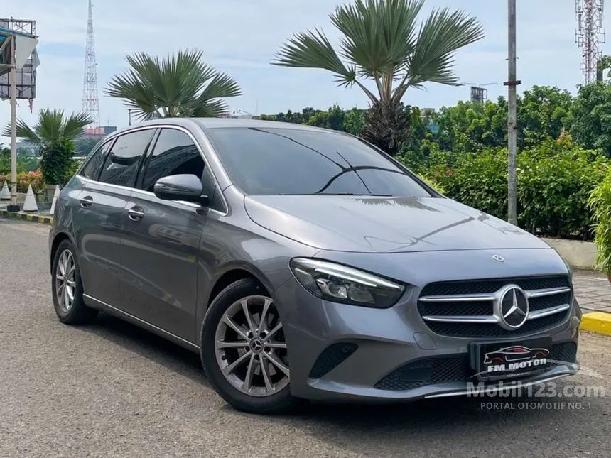 Jual Mobil Mercedes-Benz B200 2018 Progressive Line 1.3 di DKI Jakarta ...