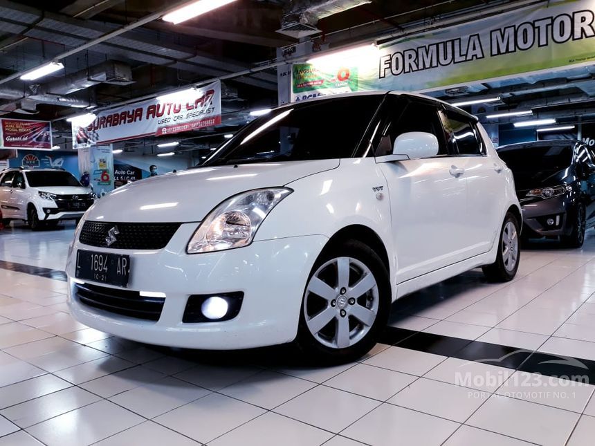 Jual Mobil Suzuki Swift 2011 ST 1.5 di Jawa Timur Automatic Hatchback ...