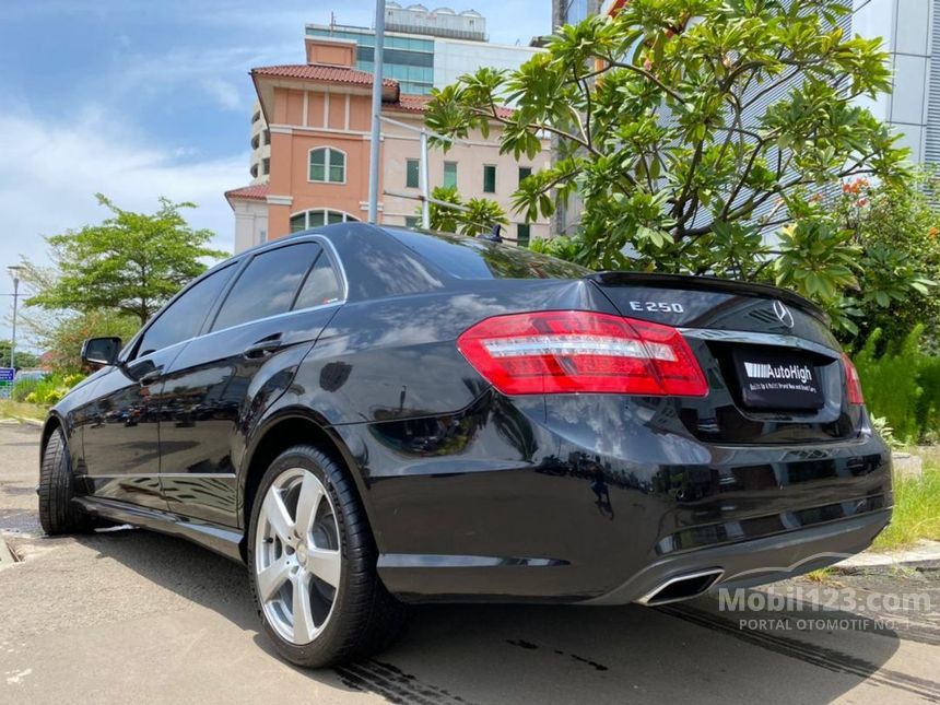 Jual Mobil Mercedes-Benz E250 2013 CGI Avantgarde 1.8 di DKI Jakarta Automatic Sedan Hitam Rp ...