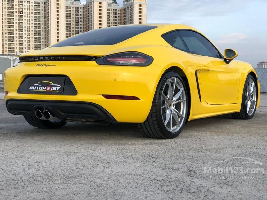 Jual Mobil Porsche 718 2018 Cayman 2.0 di DKI Jakarta Automatic Coupe ...
