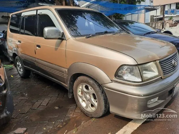 Jual Toyota Kijang Krista Bekas 2002 di Indonesia Harga Murah, Kondisi ...