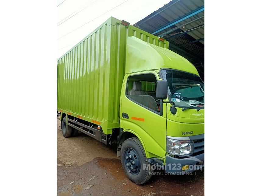 Jual Mobil Hino Dutro 2021 130 MDL 4.0 di DKI Jakarta Manual Trucks ...