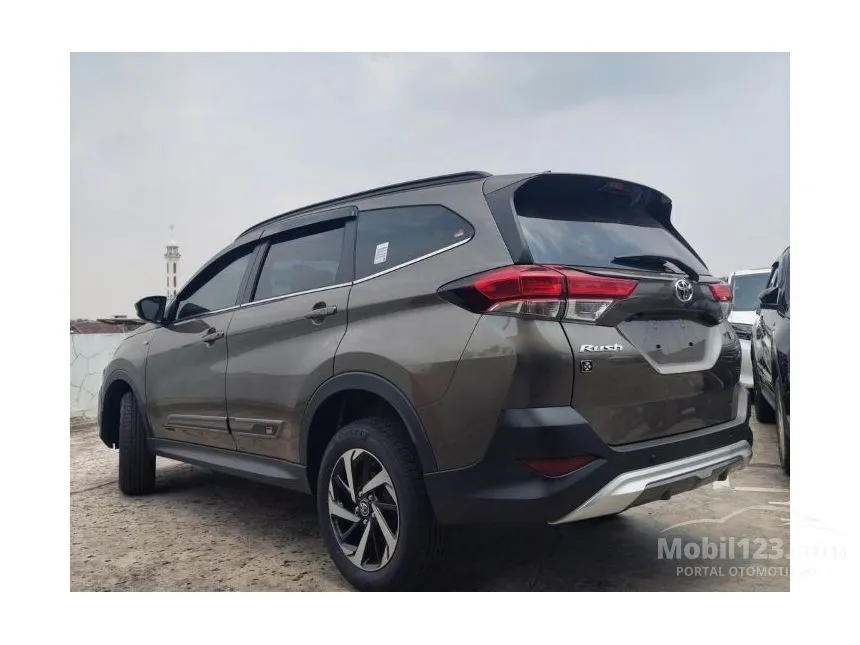 Jual Mobil Toyota Rush 2022 S GR Sport 1.5 di DKI Jakarta Automatic SUV ...