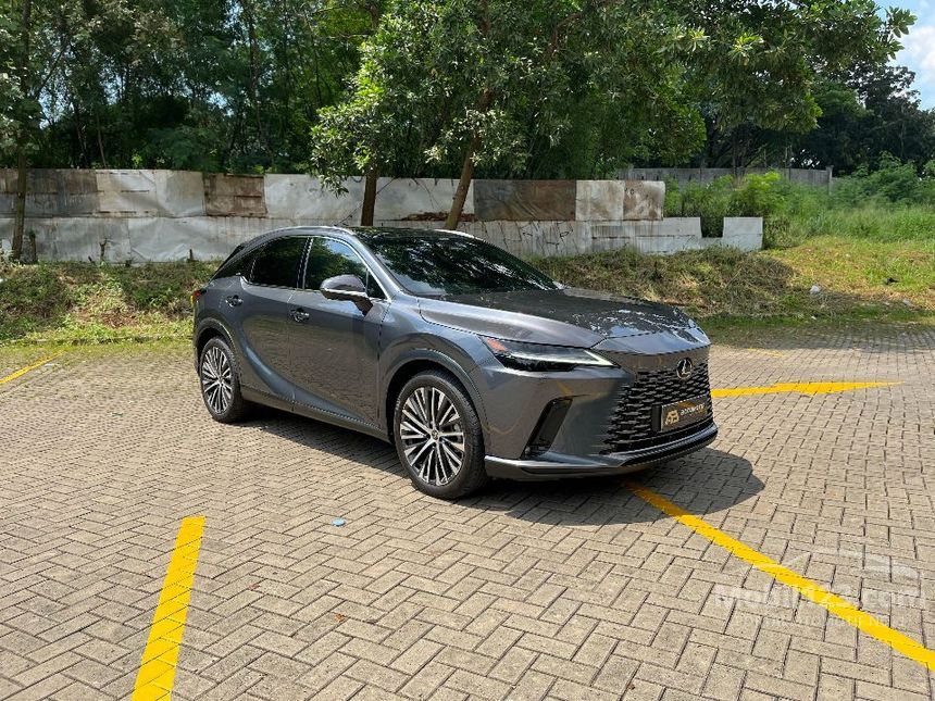 Jual Mobil Lexus RX 350 2023 Luxury 2.4 di DKI Jakarta Automatic SUV ...
