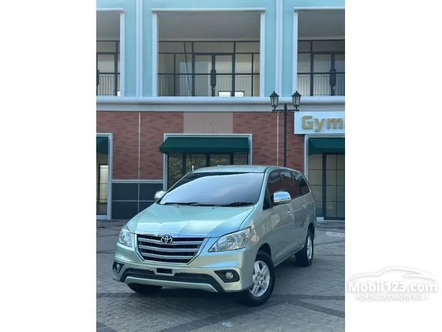 Toyota Kijang Innova Bekas Manual 2015 di Indonesia Harga Kredit Murah ...