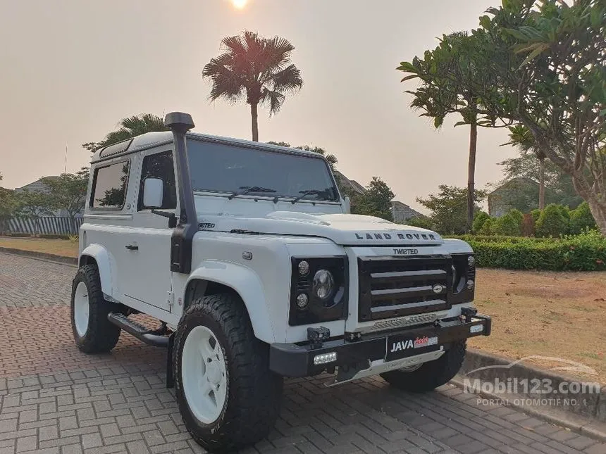 Jual Mobil Land Rover Defender 2015 90 Station Wagon 2.2 di Banten ...