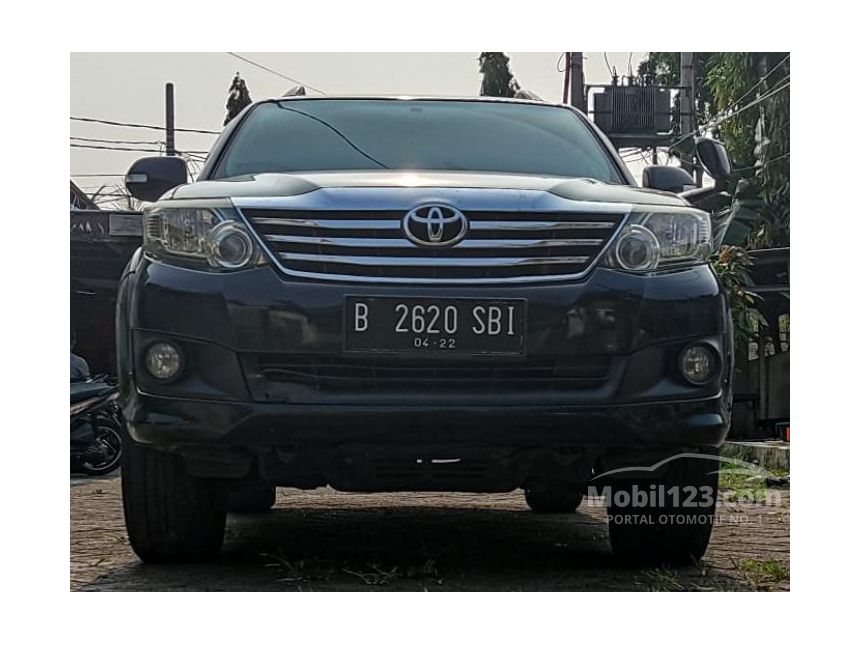 Jual Mobil Toyota Fortuner 2012 G TRD 2.5 di Jawa Barat Automatic SUV ...