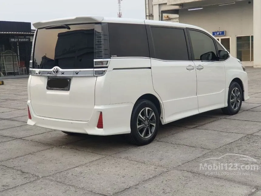 Jual Mobil Toyota Voxy 2020 2.0 di DKI Jakarta Automatic Wagon Putih Rp ...