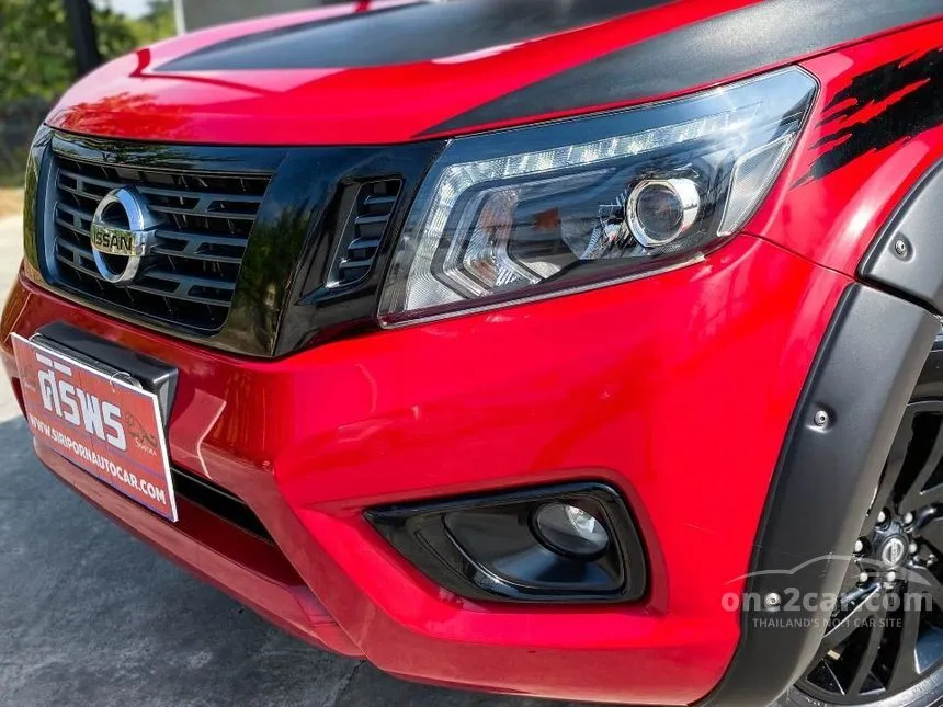 2019 Nissan NP 300 Navara 2.5 DOUBLE CAB Calibre E Black Edition Pickup ...