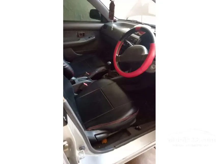 Jual Mobil Toyota Soluna 2000 GLi 1.5 di Banten Manual Sedan Silver Rp ...