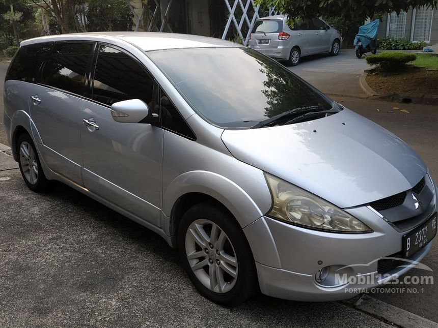 Jual Mobil Mitsubishi Grandis 2008 GT 2.4 di Jawa Barat Automatic MPV ...