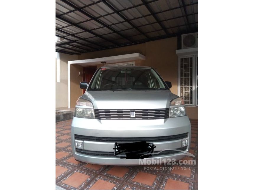 Jual Mobil Toyota Noah 2004 2.0 di DKI Jakarta Automatic MPV Silver Rp ...