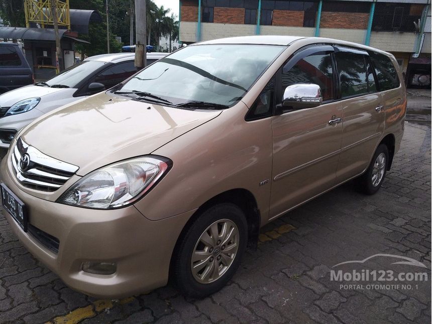 Jual Mobil Toyota Kijang Innova 2009 V 2.0 di Banten Automatic MPV ...
