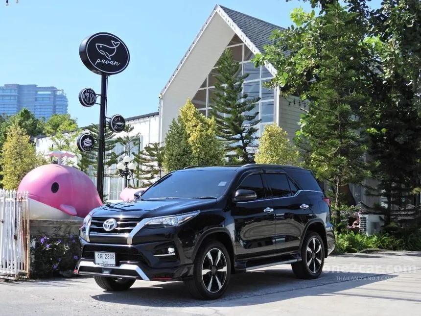 2019 Toyota Fortuner 2.8 (ปี 15-25) TRD Sportivo 4WD SUV มือสอง One2car