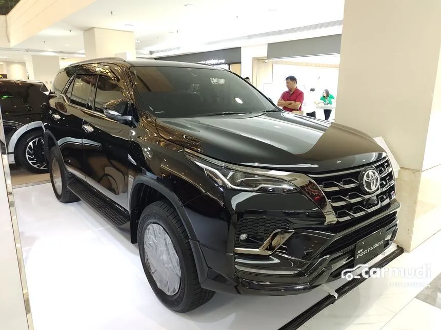 Toyota Fortuner 2023 GR Sport 2.8 in DKI Jakarta Automatic SUV Green ...