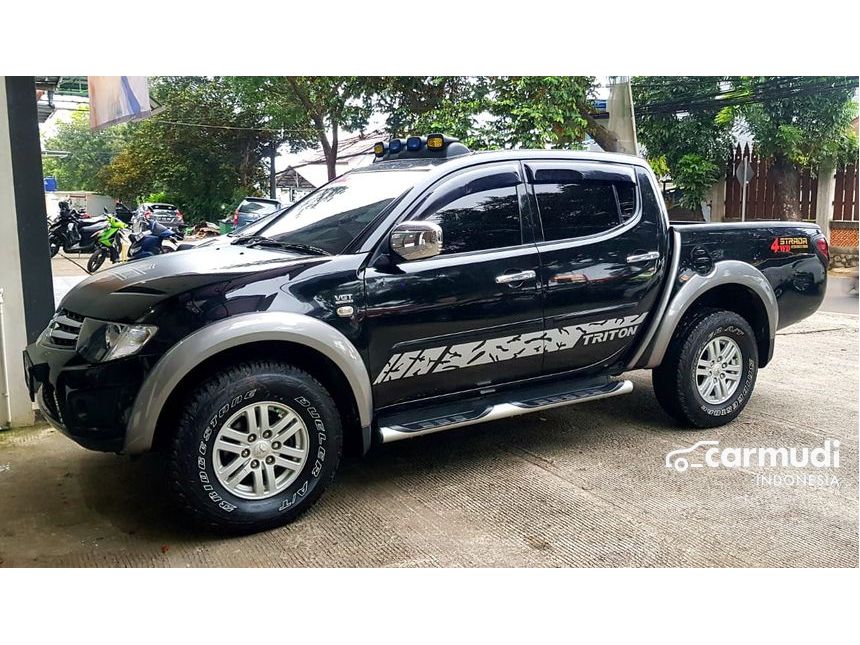 Jual Mobil Mitsubishi Triton 2015 EXCEED 2.5 di Indonesia (Lainnya ...