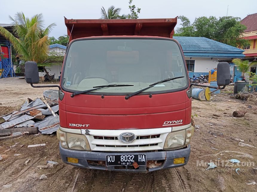 Jual Mobil Toyota Dyna 2011 4.0 di Kalimantan Timur Manual Trucks Merah ...