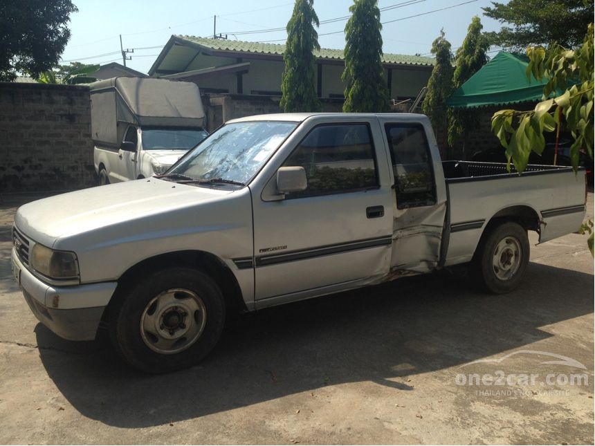 Isuzu TFR 1996 Space Cab 2.5 in กรุงเทพและปริมณฑล Manual Pickup สีเงิน for 95,000 Baht - 5680902 ...