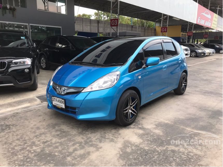 Honda Jazz 2013 Hybrid 1.3 in กรุงเทพและปริมณฑล Automatic Hatchback สี ...