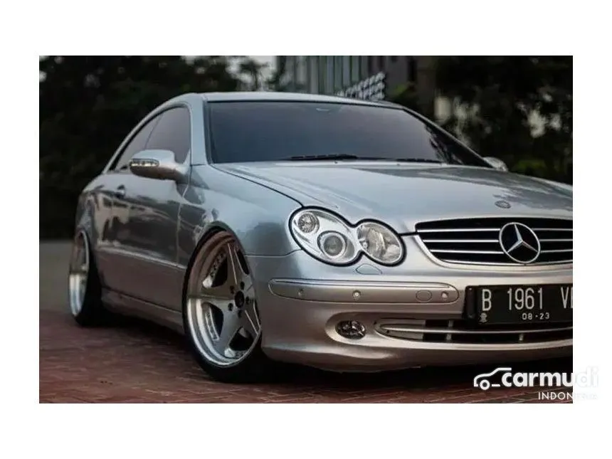Jual Mobil Mercedes-Benz CLK240 2003 Avantgarde 2.6 di Jawa Barat ...