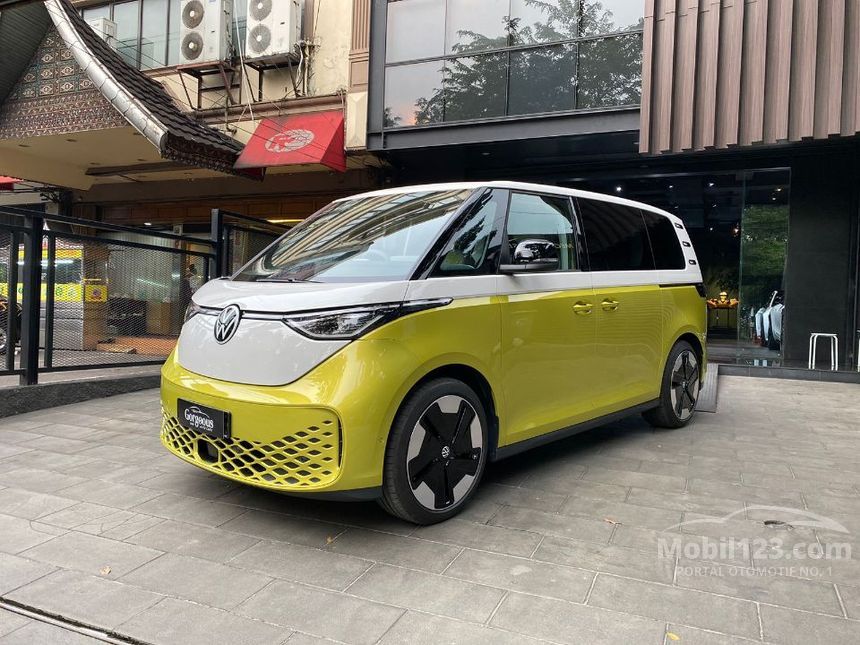 Jual Mobil Volkswagen ID. Buzz 2023 Life di DKI Jakarta Automatic Van ...