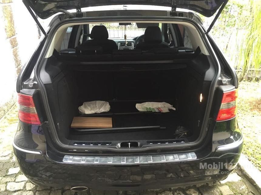 Jual Mobil Mercedes-Benz B180 2010 B180 1.7 di Jawa Barat Automatic ...