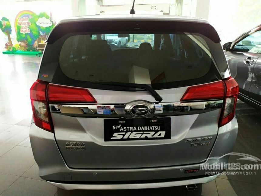 Jual Mobil Daihatsu Sigra 2020 R Deluxe 1.2 di DKI Jakarta Automatic ...
