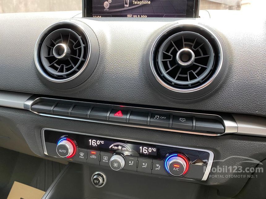 Jual Mobil Audi A3 2018 TFSI 1.2 di DKI Jakarta Automatic Sportback ...