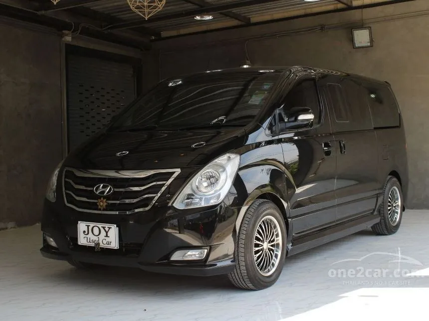 2013 Hyundai H-1 2.5 (ปี 08-17) Deluxe Van for sale on One2car