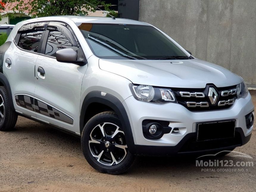 Jual Mobil Renault Kwid 2016 1.0 di DKI Jakarta Manual Hatchback Silver ...