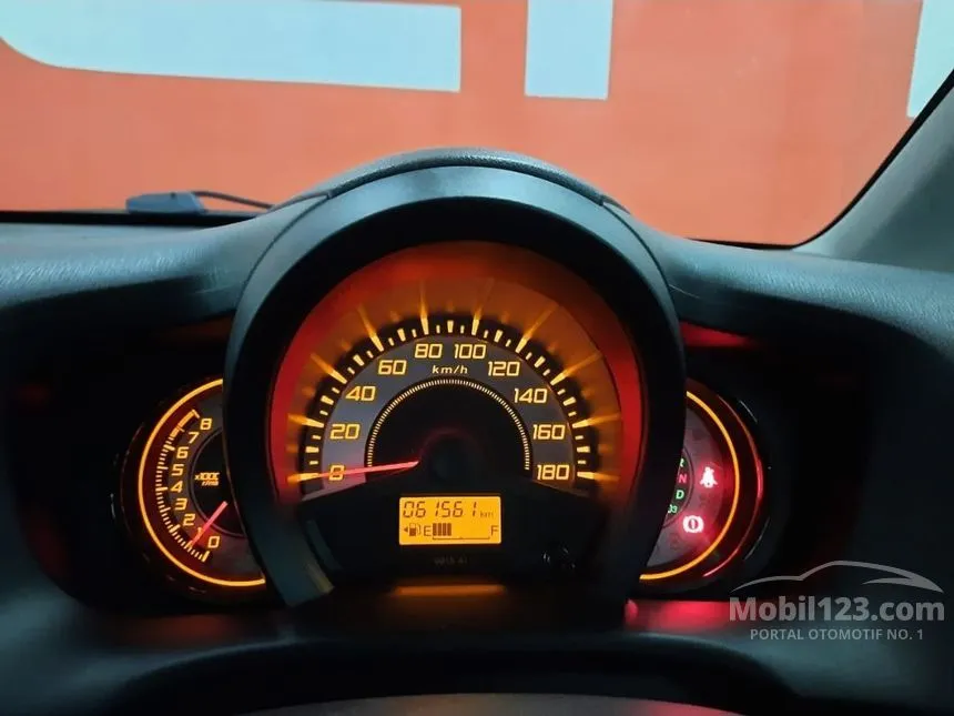 Jual Mobil Honda Brio 2016 E 1.2 di DKI Jakarta Automatic Hatchback ...