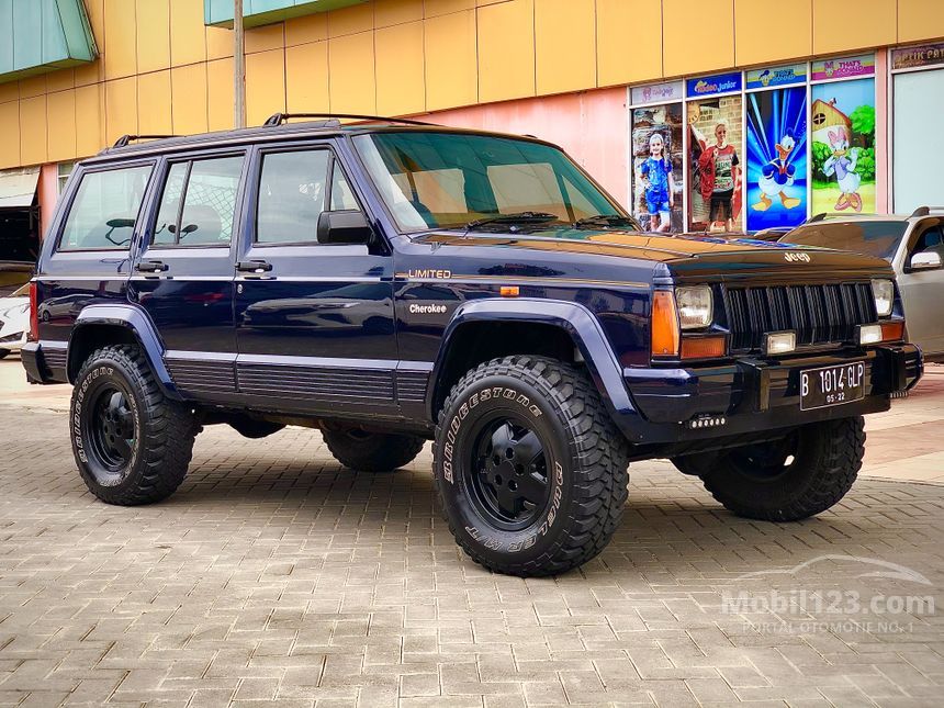 Jual Mobil Jeep Cherokee 1995 4.0 di DKI Jakarta Automatic SUV Biru Rp ...