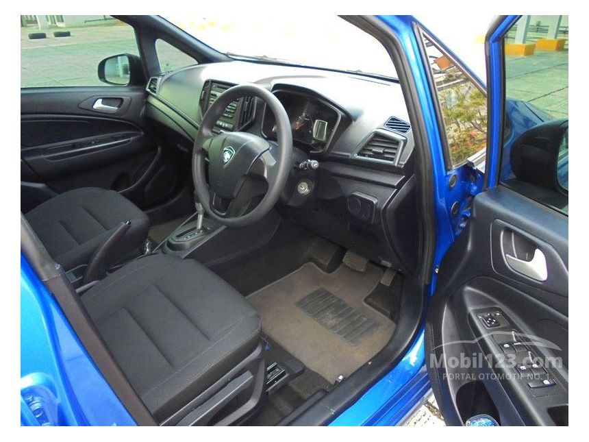Jual Mobil Proton Iriz 2017 P2-30A 1.3 di DKI Jakarta Automatic ...