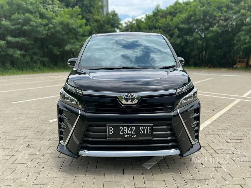 Jual Mobil Toyota Voxy 2018 R80 2.0 di DKI Jakarta Automatic Wagon ...