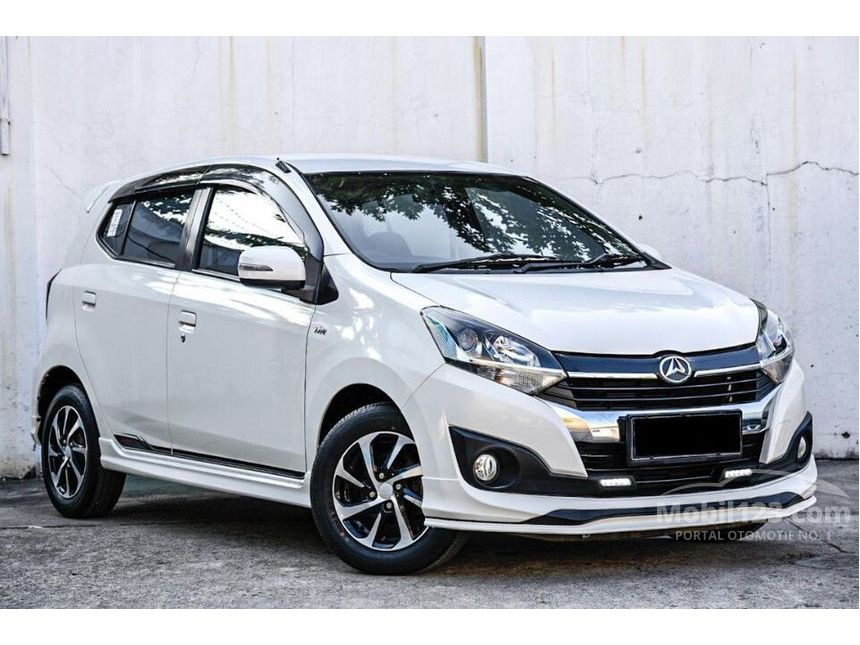 Jual Mobil Daihatsu Ayla 2017 R Deluxe 1.2 di Jawa Barat Automatic Hatchback Putih Rp 95.000.000 ...