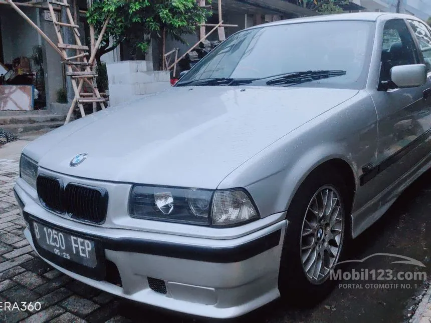 Jual Mobil BMW 320i 1995 E36 2.0 Automatic 2.0 di DKI Jakarta Automatic Sedan Silver Rp 58.000. ...