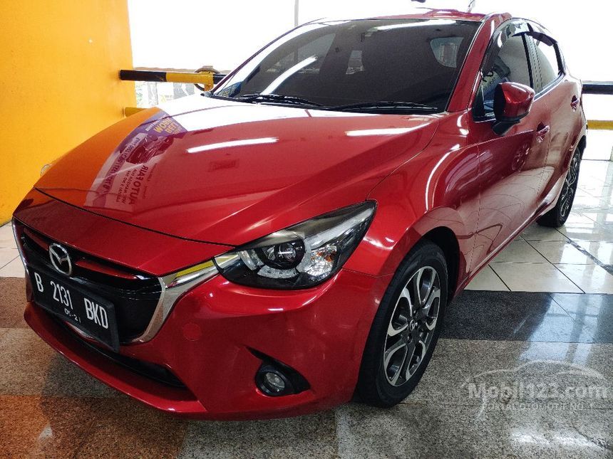 Jual Mobil Mazda 2 2015 GT 1.5 di DKI Jakarta Automatic Hatchback Merah ...