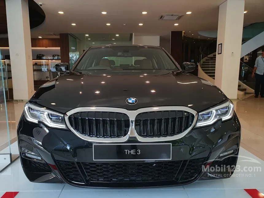 Jual Mobil BMW 330i 2022 M Sport 2.0 di Banten Automatic Sedan Hitam Rp ...