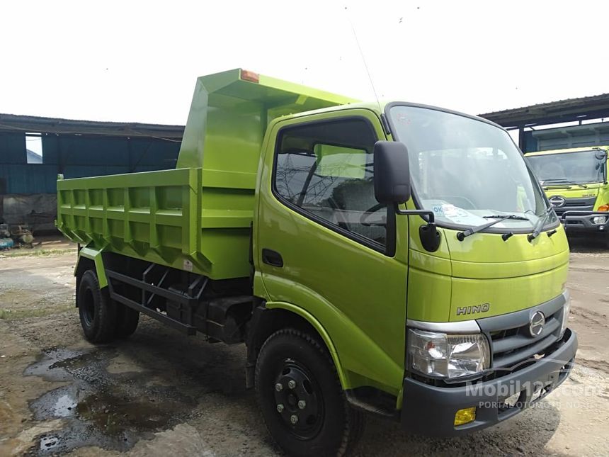 Jual Mobil Hino Dutro 2020 130 HD 4.0 di DKI Jakarta Manual Trucks ...