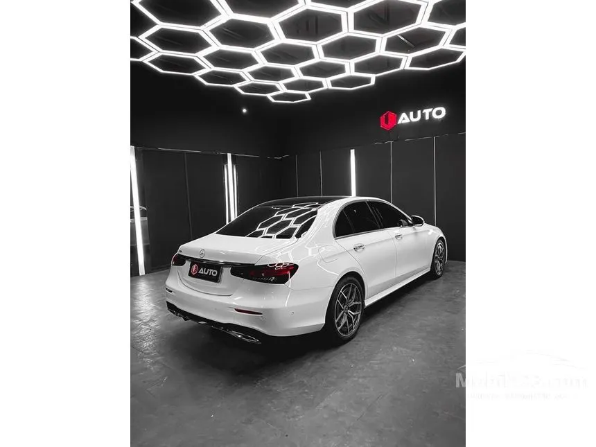 Jual Mobil Mercedes-Benz E300 2022 AMG Line 2.0 di DKI Jakarta ...