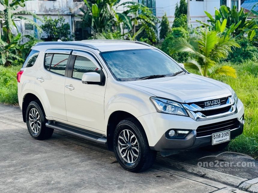 2016 Isuzu MU-X 3.0 (ปี 13-19) DVD SUV for sale on One2car
