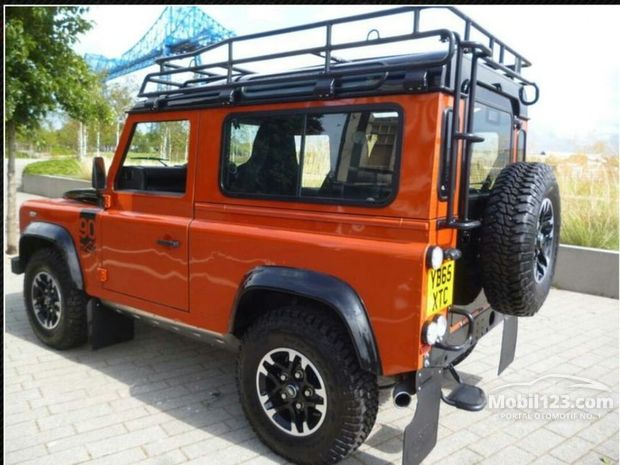 Land Rover Defender 90 Mobil Bekas & Baru dijual di Indonesia - Dari 11 ...