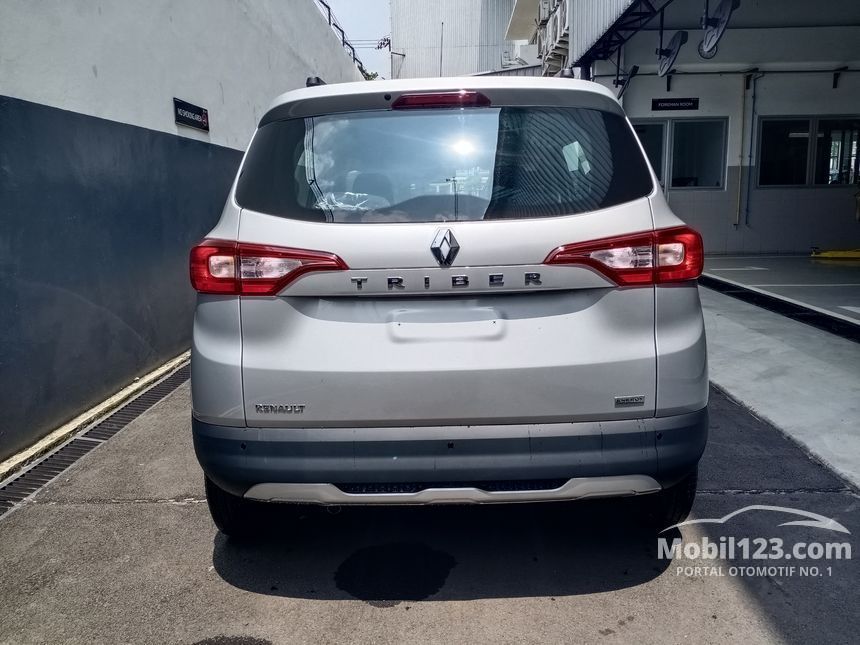 Jual Mobil Renault Triber 2020 RXT 1.0 di DKI Jakarta Manual Wagon ...