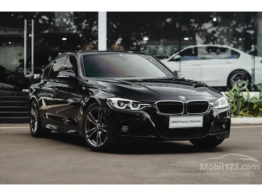 Jual Mobil BMW 330i 2016 M Sport 2.0 di DKI Jakarta Automatic Sedan Hitam Rp 615.000.000 ...